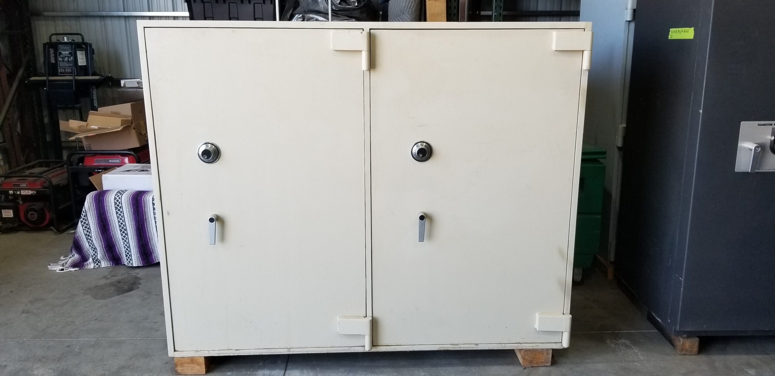 Category: Medium to Large - Boswell Safes & Vault Co.