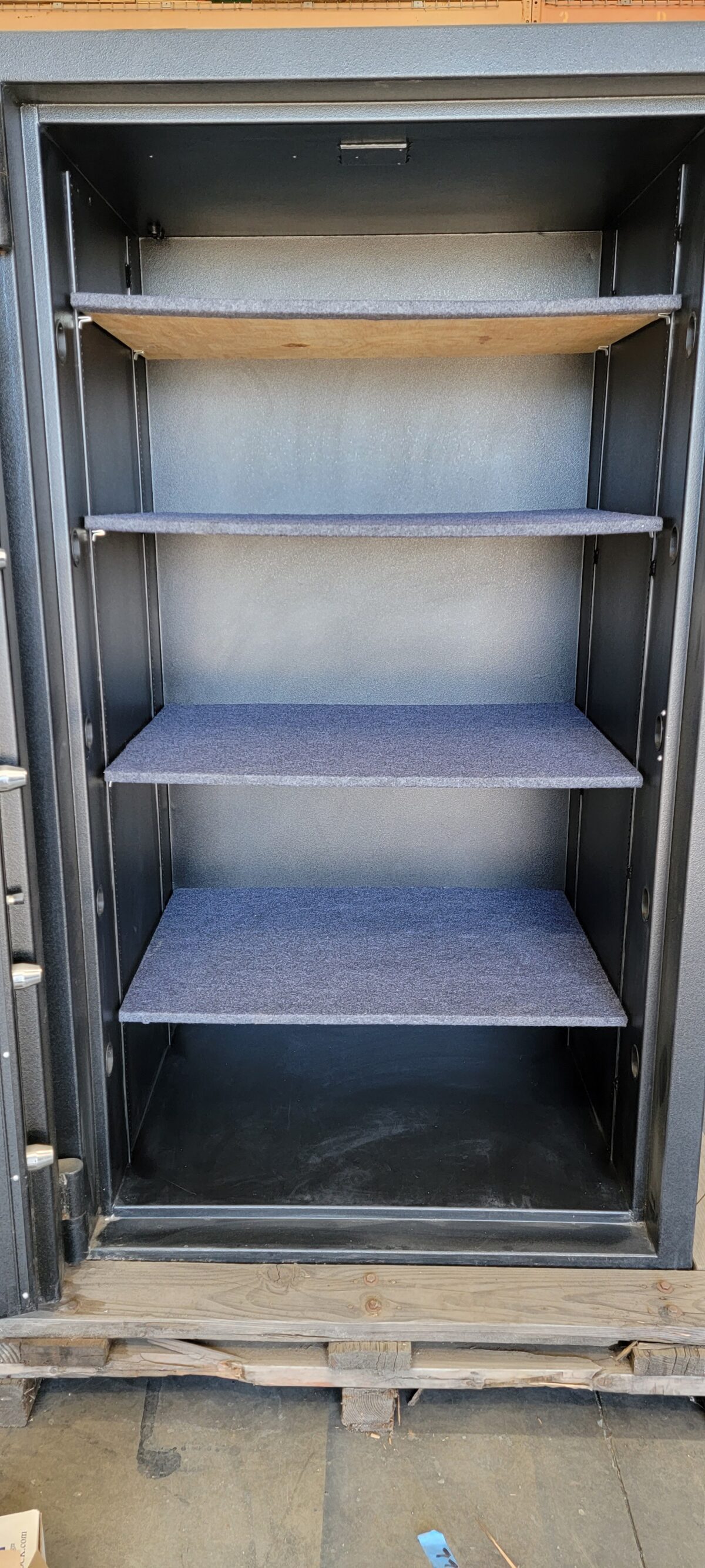 NEW Amsec Composite TL-30 Safe – Extra Large