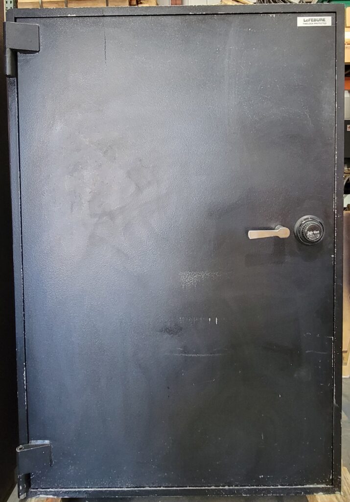 LeFebure TL-15 Safe with Lockers