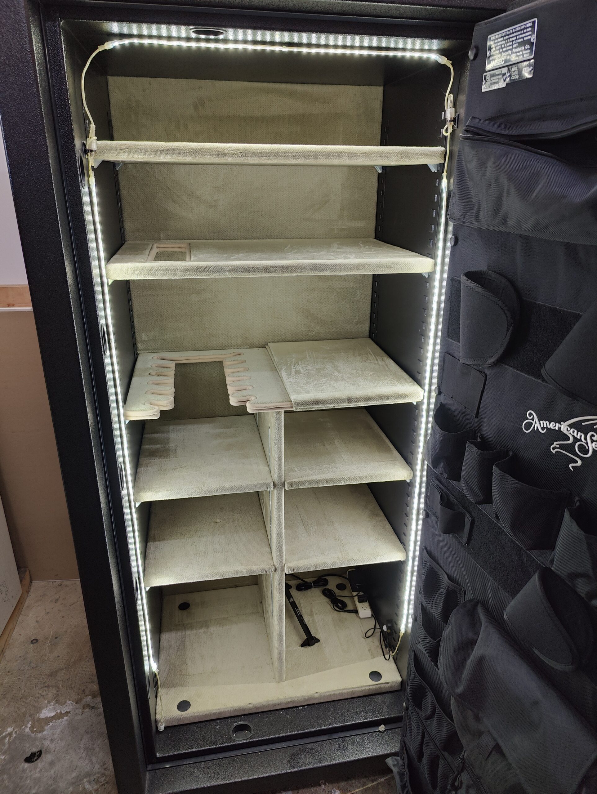 Amsec RF6528 TL-30 Gun Safe
