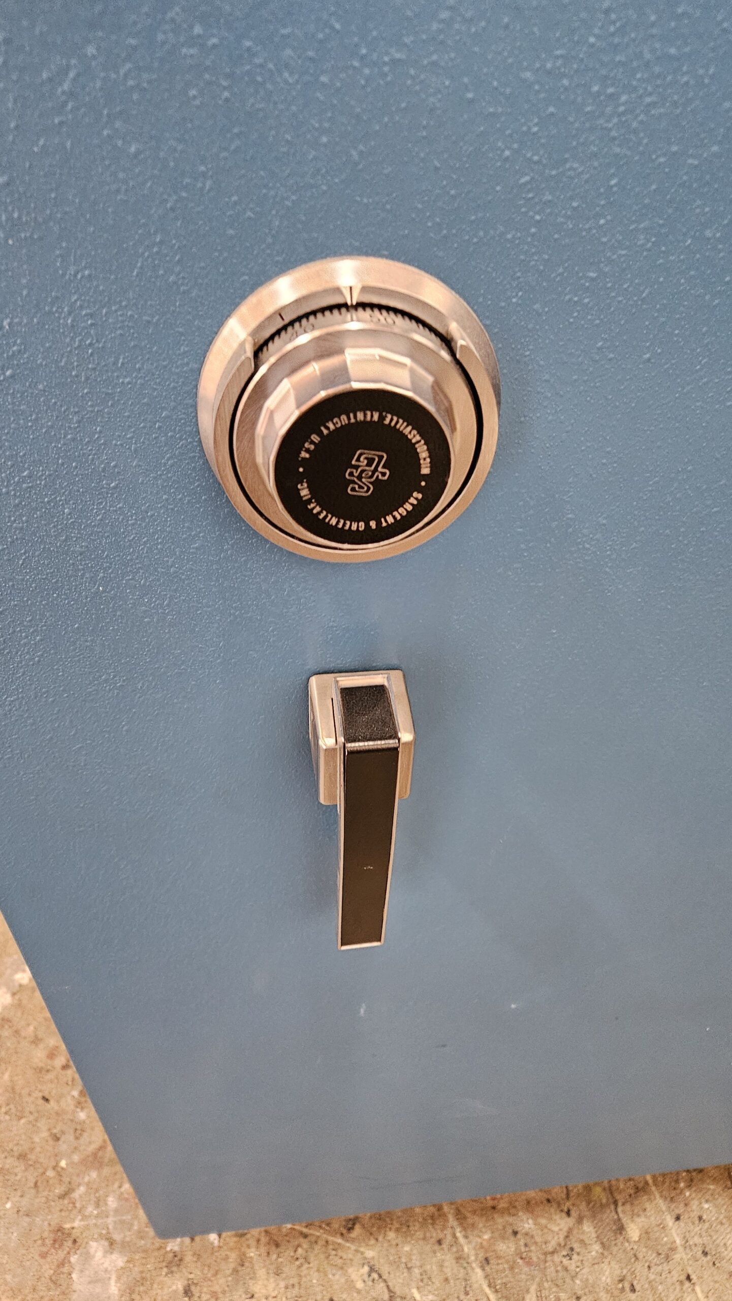 Adesco Plate Body TL-30 Safe