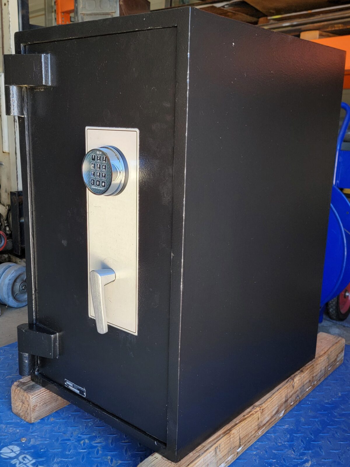 Amsec TL-30 Plate Body Safe