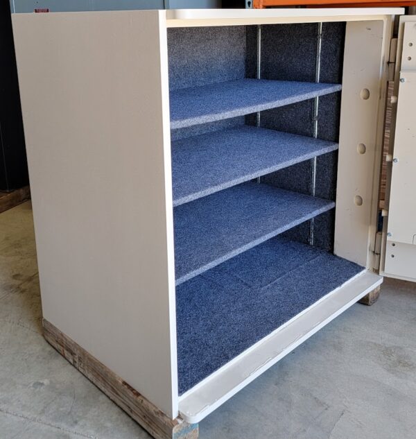 Diebold CashGard Plate Body TL-30 Safe - New Interior